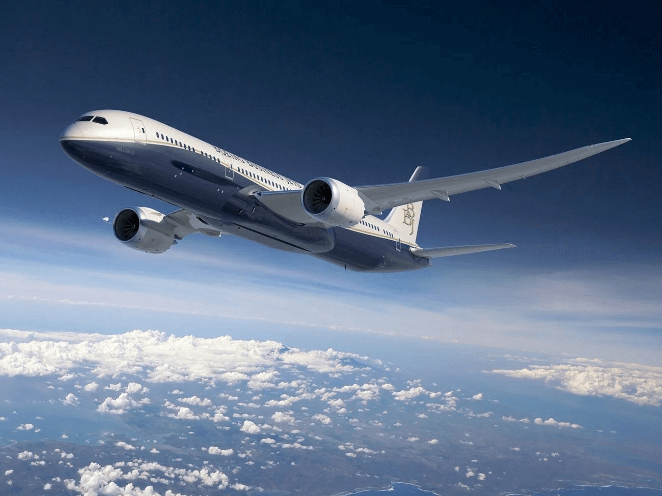 Inside the Boeing 787 Dreamliner private jet, price, range and seating ...